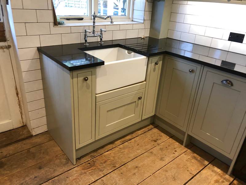 Modern Grey Matt Shaker Kitchen Rangemaster Appliances 1297 | Used ...
