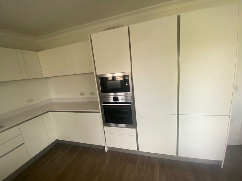 Hacker Modern Matt White Handless Channel Rail Kitchen - 3831833 | Used ...