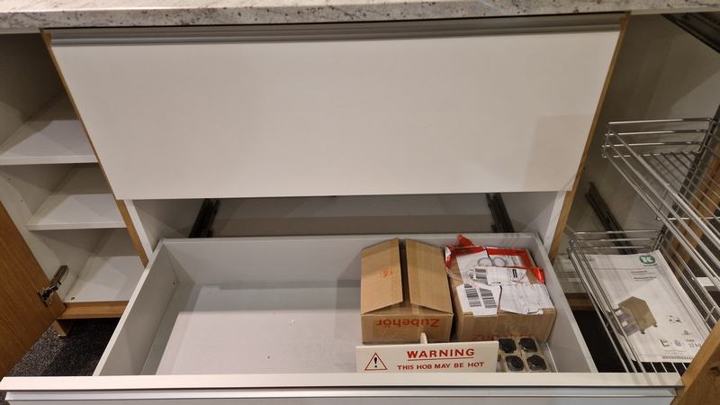 Ex Display Natural Cracked Oak - Alpine White Lacquered Island ...