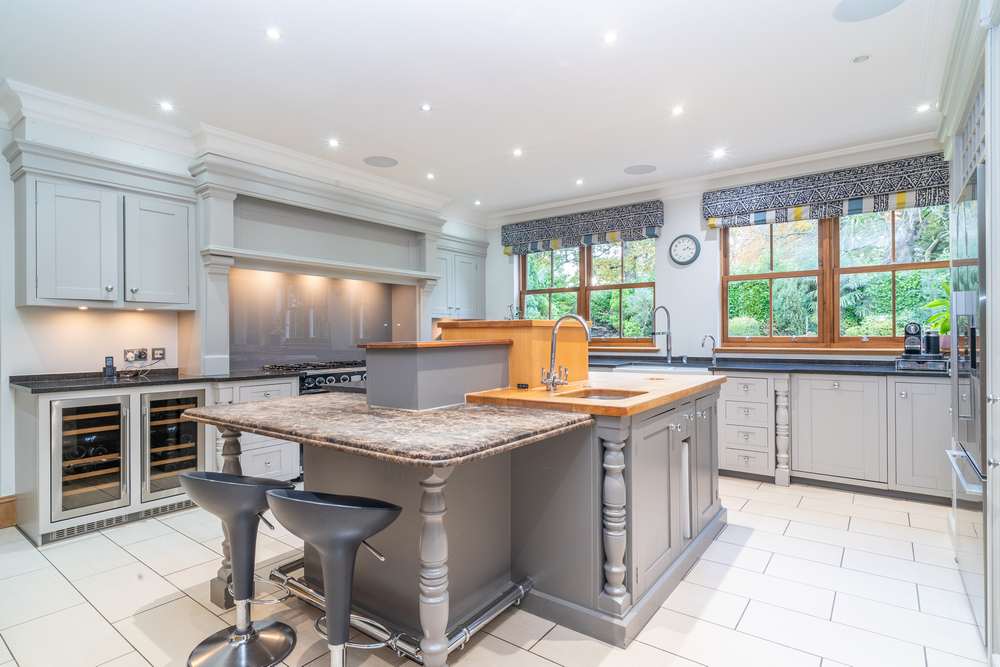 Brookmans Kitchens | Ex Display & Used