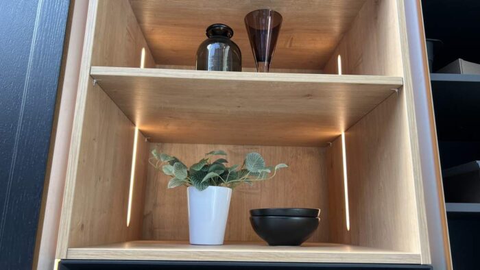 Exhibition Display Nolte Handleless Shaker Kitchen & Island - 3832508 ...