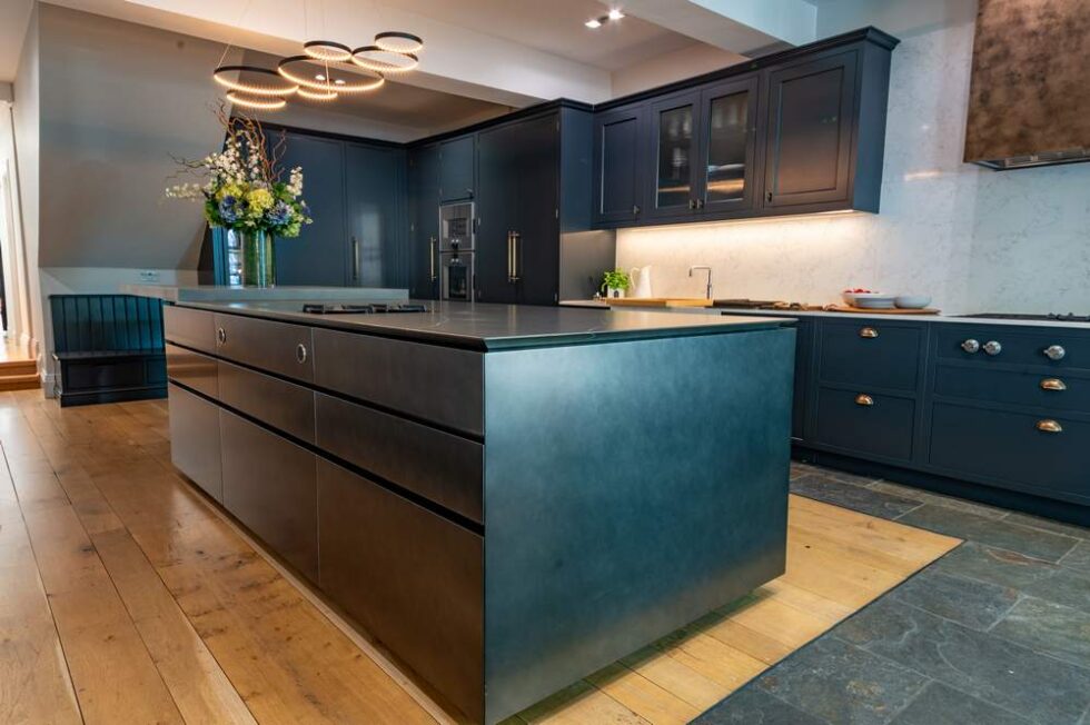 Ex Display Luxury Large Cesar N Elle Metallic Lacquered Island & Table ...