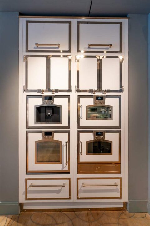 Ex Display Officine Gullo White Opaco Kitchen with Pantry & Island ...