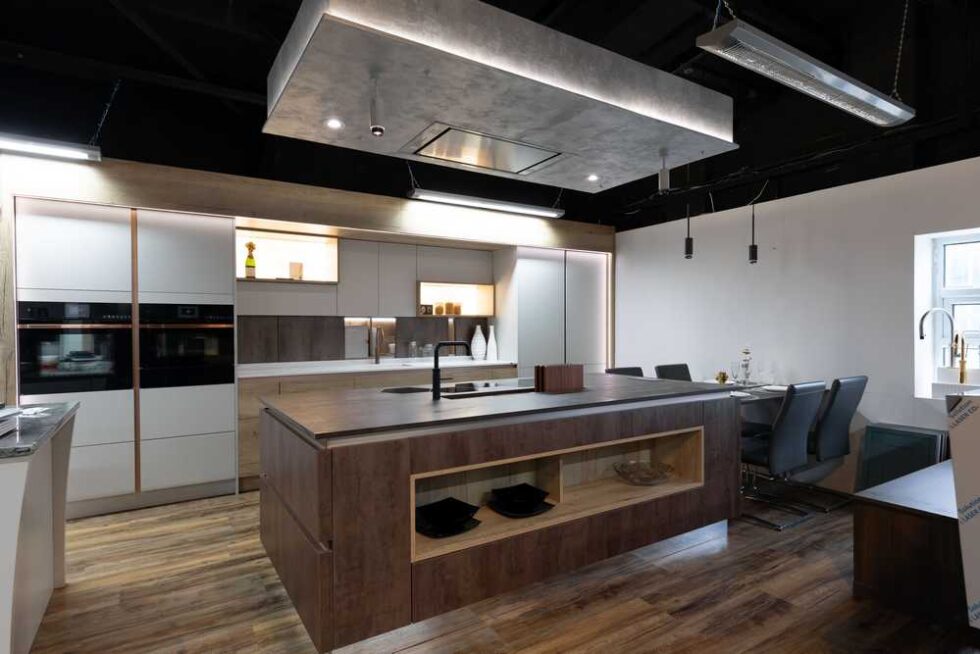 Ex Display Cucina Natural Oak Copper Channel Rail Kitchen & Island ...