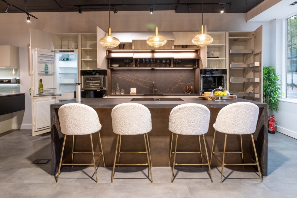 Ex Display Pronorm Angora Grey Kitchen with Galvano Portland Matt ...