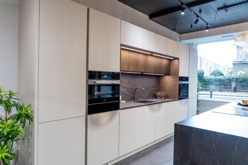 Ex Display Pronorm Angora Grey Kitchen with Galvano Portland Matt ...