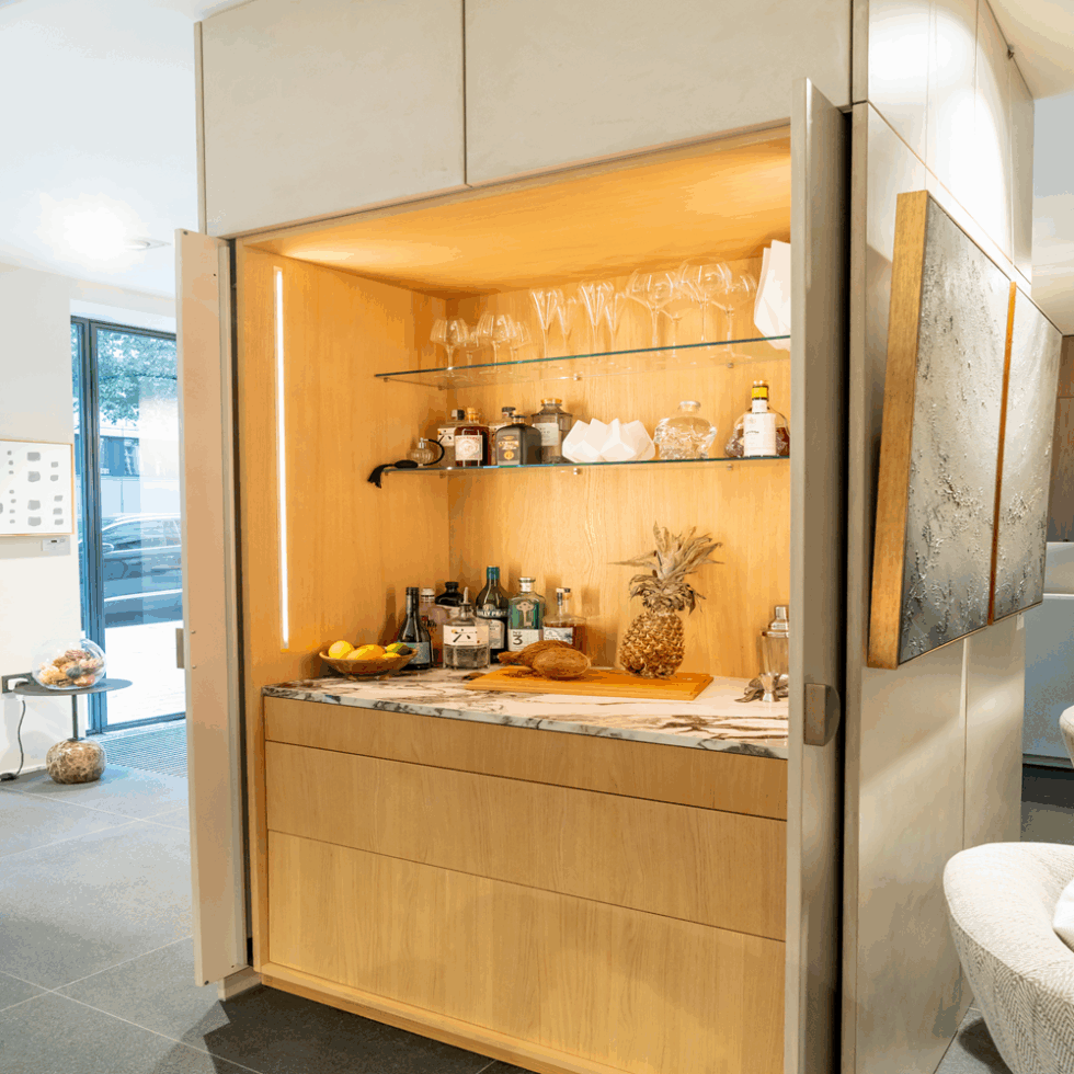 Ex Display Poggenpohl Bar in Stucco Beige with Oak & Porcelain Top ...