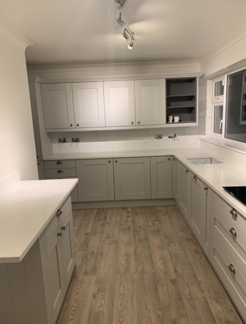Wren Dove Grey Shaker Kitchen with Matching Breakfast Bar - 3833392 ...